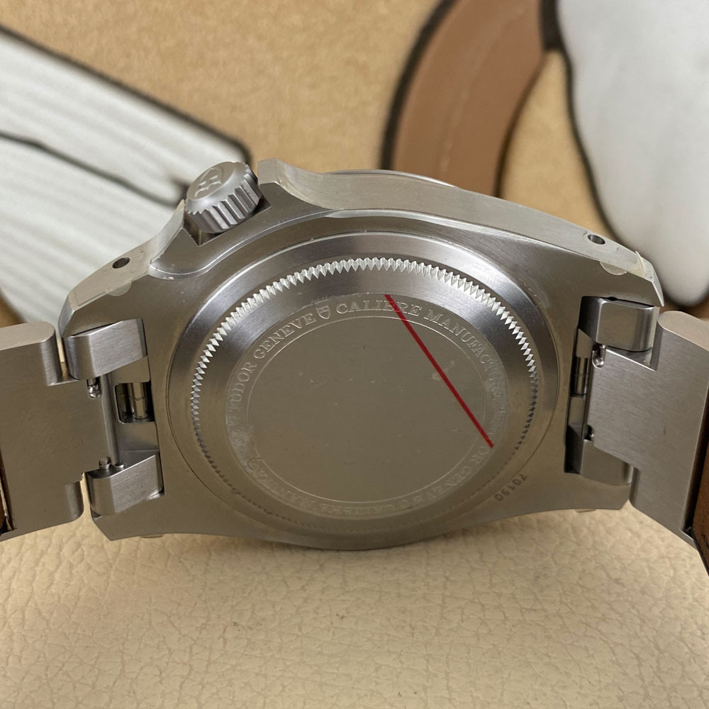 Tudor Black Bay P01 70150