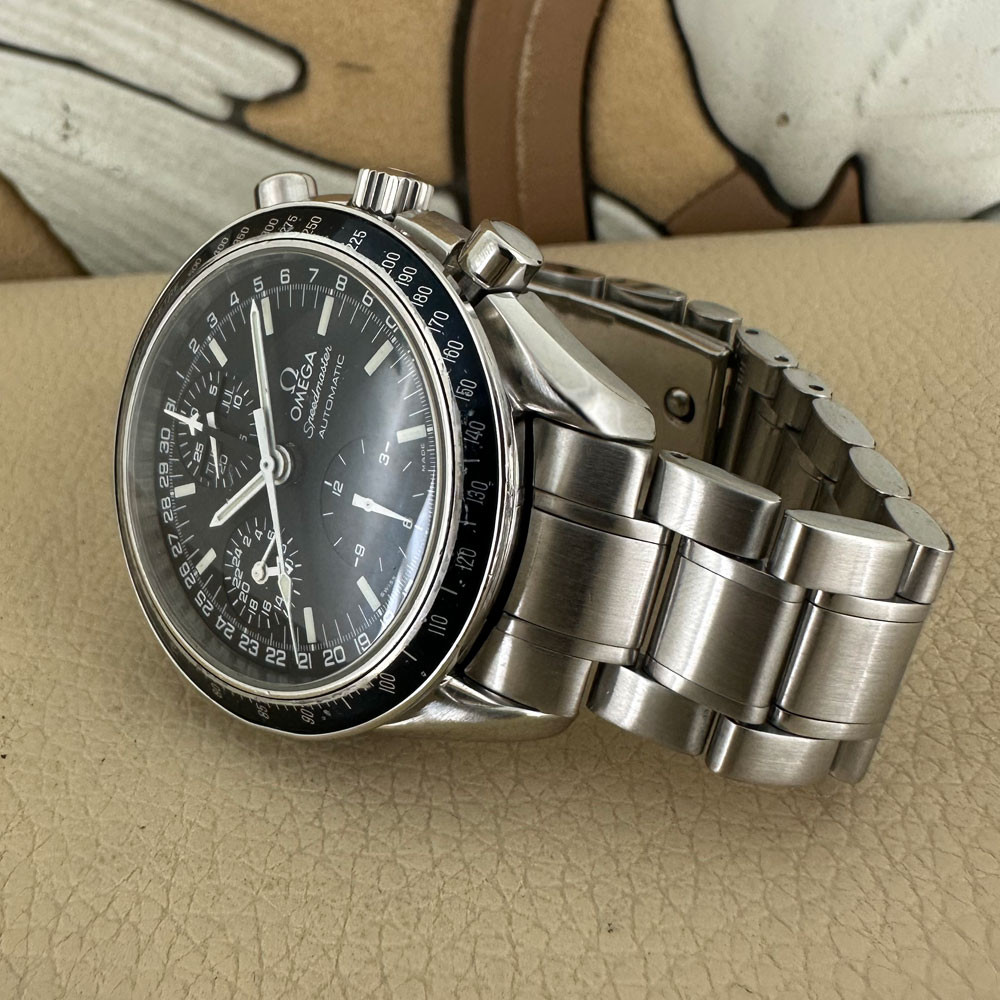 Omega Speedmaster Triple Calendar 1750084